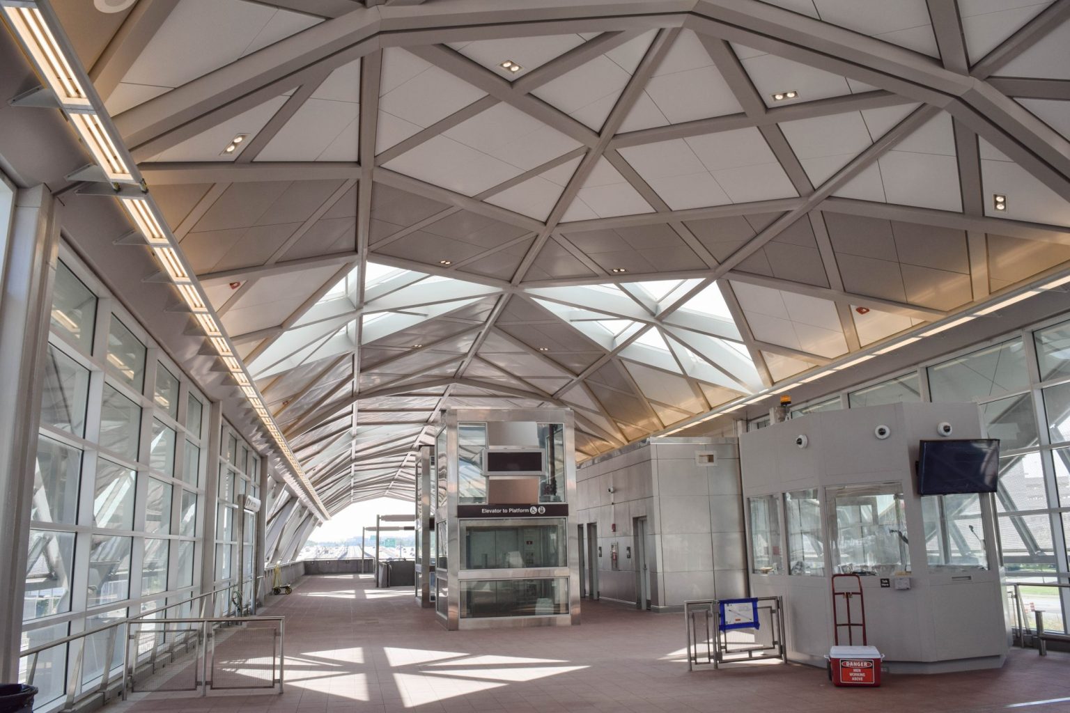 Dulles Corridor Metrorail, Phase II | Ennis Electric